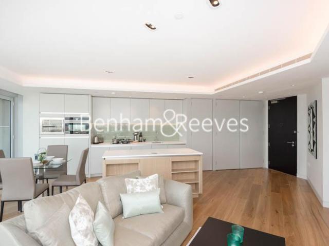 Canaletto Tower, City Road EC1V 1 bed apartment to rent £3,500 pcm £808 pw