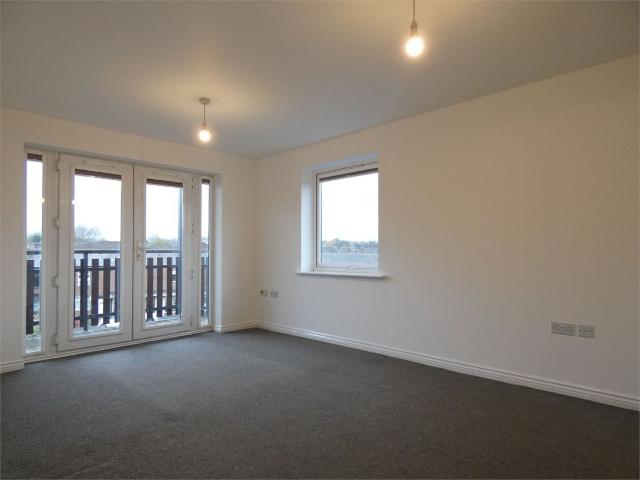 Canalside, Radcliffe, Manchester M26, 2 bed flat to rent, £825 pcm | PrimeLocation