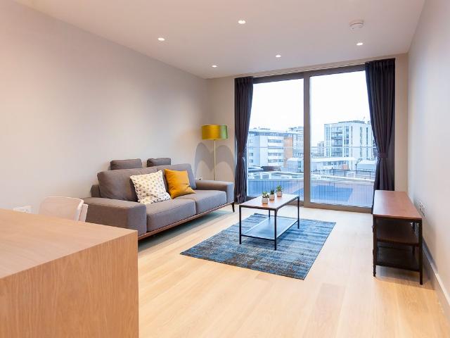 Canalside Walk, Paddington W2, 1 bed flat to rent, £3,072 pcm | PrimeLocation