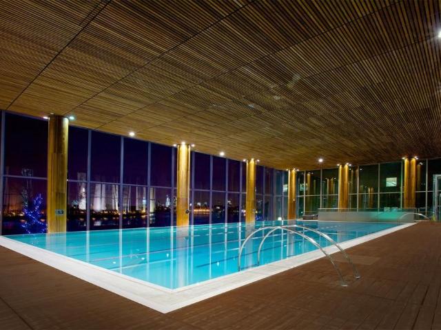 Canary Riverside, Westferry Circus 1 bed apartment to rent £2,250 pcm £519 pw