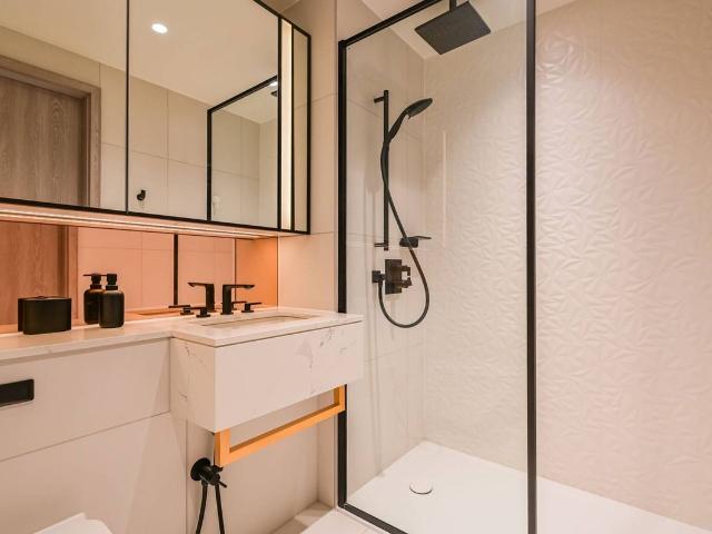 Canary Wharf, Tower Hamlets, London E22, 3 bed flat to rent, £7,350 pcm | PrimeLocation