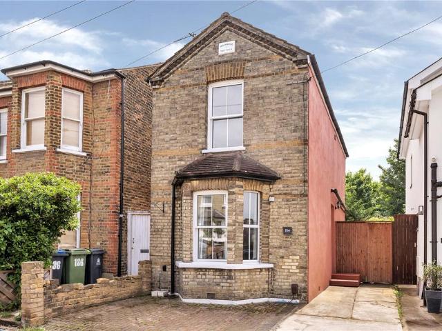 Canbury Park Road, Kingston upon. 3 bed detached house to rent £2,995 pcm £691 pw