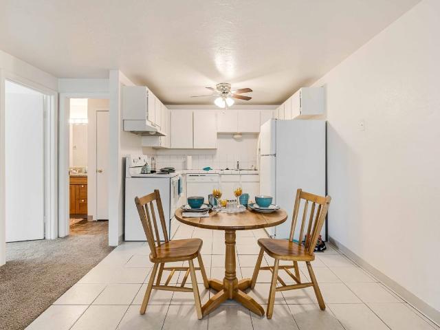 Candlewood Apartments 2 Bedroom Apartment for Rent at 1509 22nd Ave, Forest Grove, OR 97116