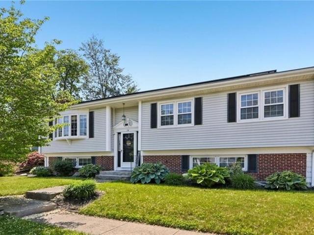 Candlewood Dr, Smithfield, Home For Sale