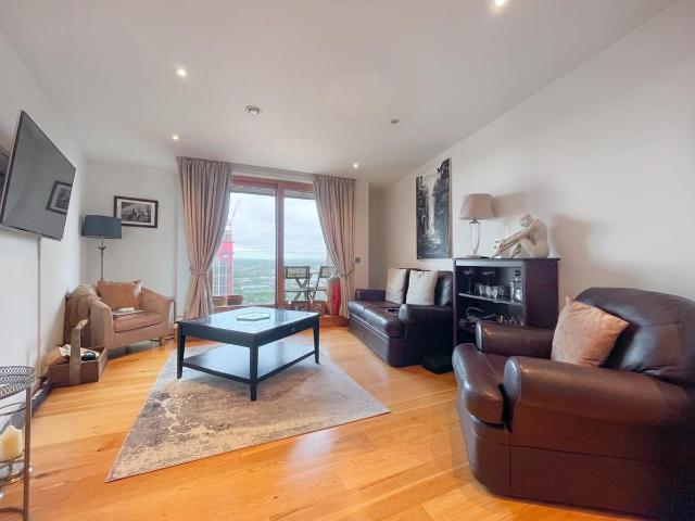 Candle House, Wharf Approach, Leeds LS1, 2 bed flat to rent, £1,350 pcm | PrimeLocation