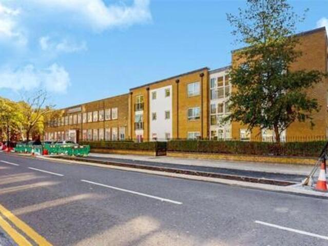 Candlelight Court, Romford Road, 2 Bedroom Apartment