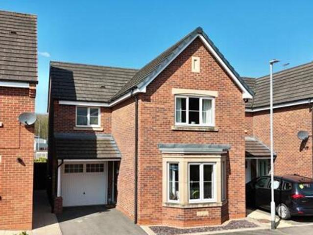 Candler Drive, Stone, 3 Bedroom Detached