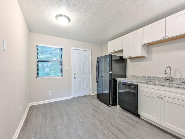 Candler Village Apartments 1 Bedroom Apartment for Rent at 2425 Candler Rd, Decatur, GA 30032