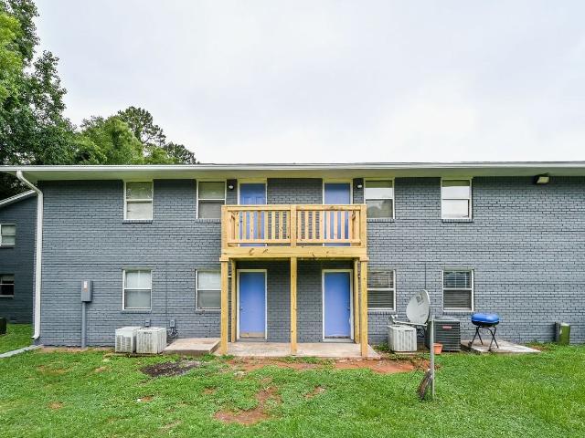 Candler Village Apartments 2 Bedroom Apartment for Rent at 2425 Candler Rd, Decatur, GA 30032