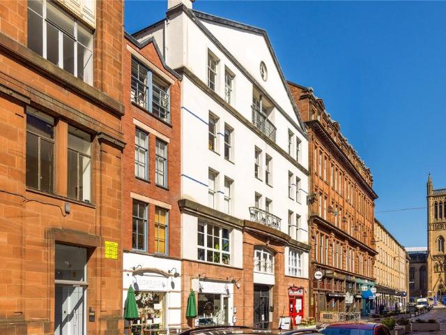 Candleriggs Court, Glasgow, G1 2 bed apartment to rent £1,595 pcm £368 pw