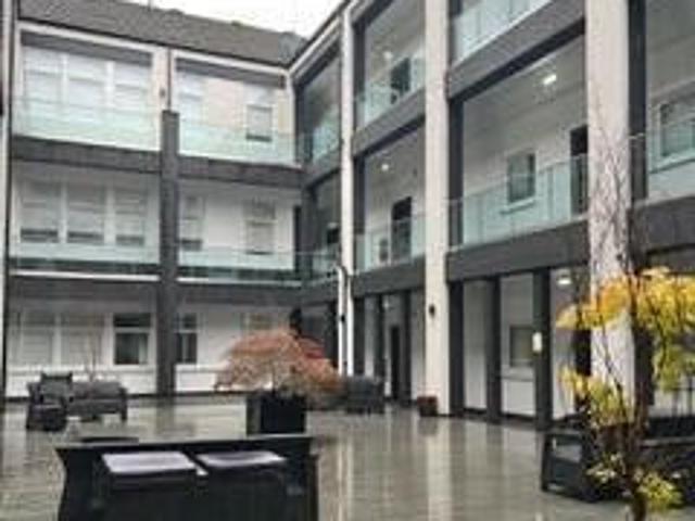 Candleriggs, Glasgow, 2 Bedroom Flat