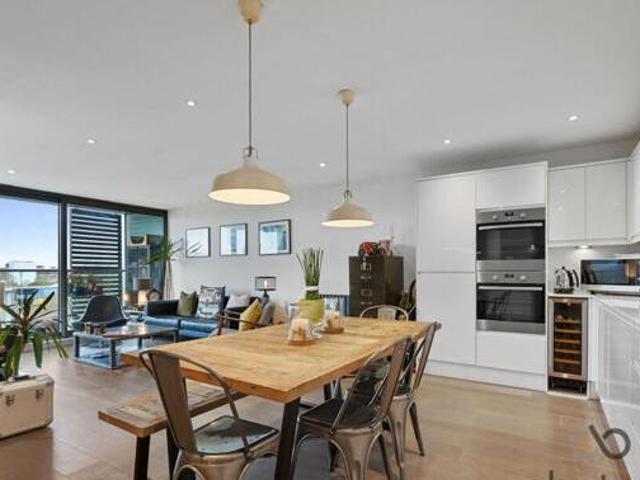 Candy Wharf, Copperfield Road, 2 Bedroom Apartment