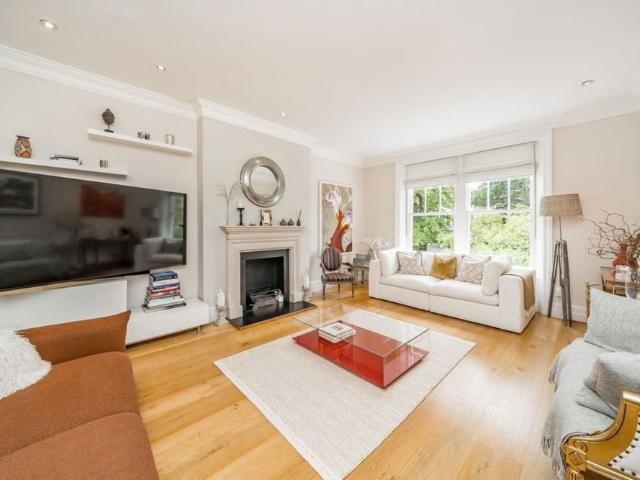 Canfield Gardens, NW6, London