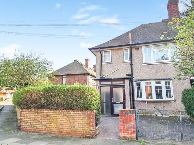 Canning Town, London, London E16, 3 bed end terrace house to rent, £2,485 pcm | PrimeLocation