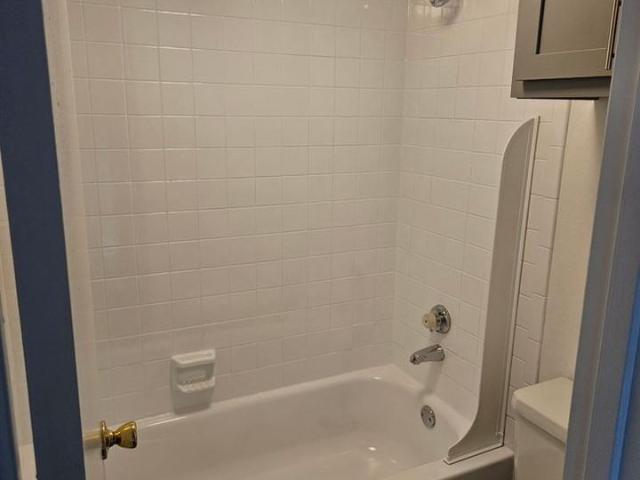 Cannon South 1 Bedroom Apartment for Rent at 117 W William Cannon Dr, Austin, TX 78745