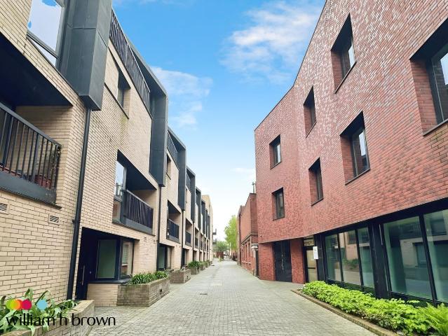 Cannons Mews, Chelmsford CM1, 2 bed property to rent, £1,650 pcm | PrimeLocation