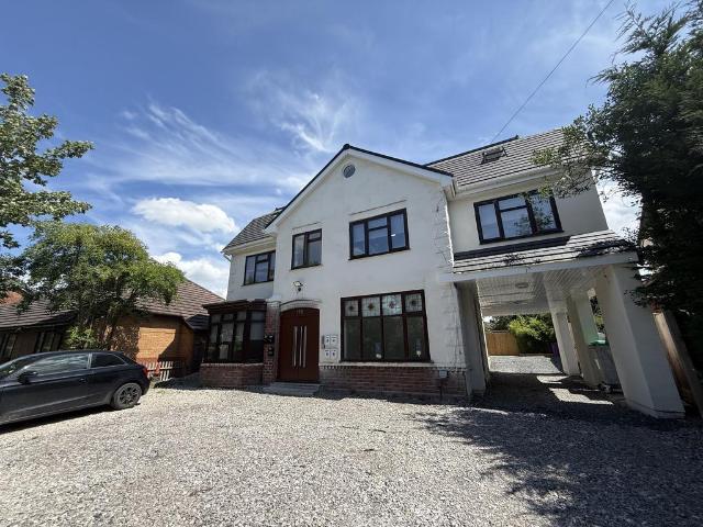 Cannock Road, Wolverhampton, WV10 1 bed flat to rent £1,000 pcm £231 pw