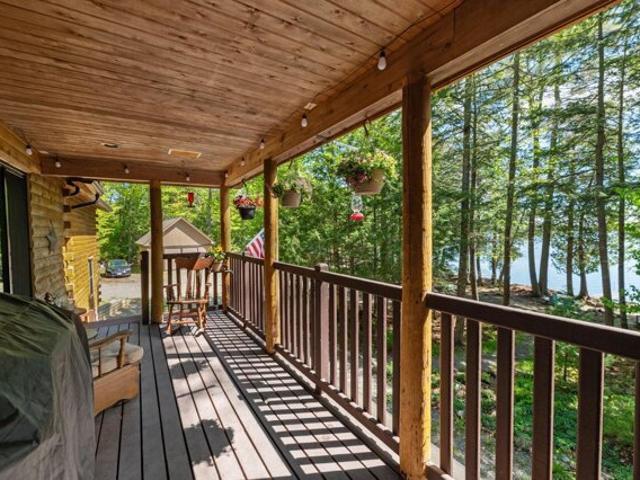 Canoe Ct, T R Nwp, Home For Sale