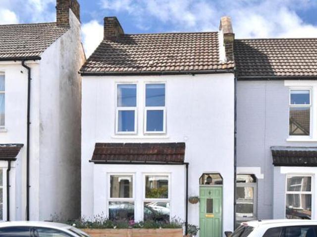 Canon Road, Bromley, 3 Bedroom End