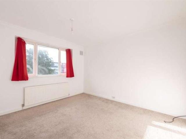 Canonbury Road, Enfield, EN1