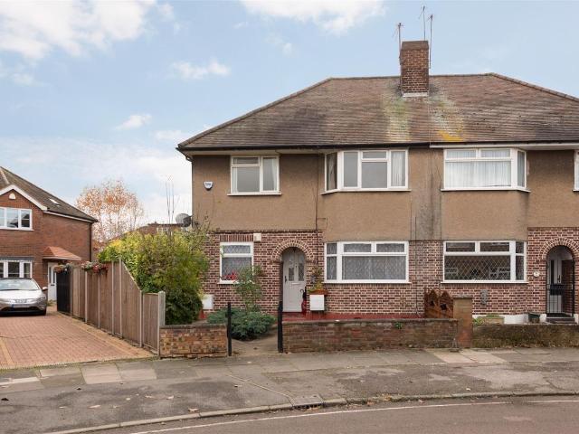 Canonbury Road, Enfield EN1, 2 bed flat to rent, £1,650 pcm | PrimeLocation