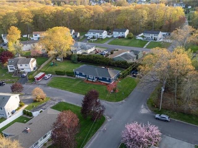 Canonchet Trl, Cranston, Home For Sale