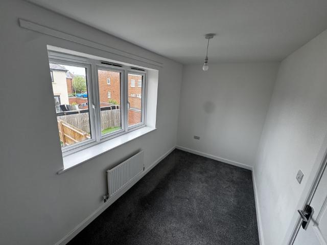 Canons Close, Corby