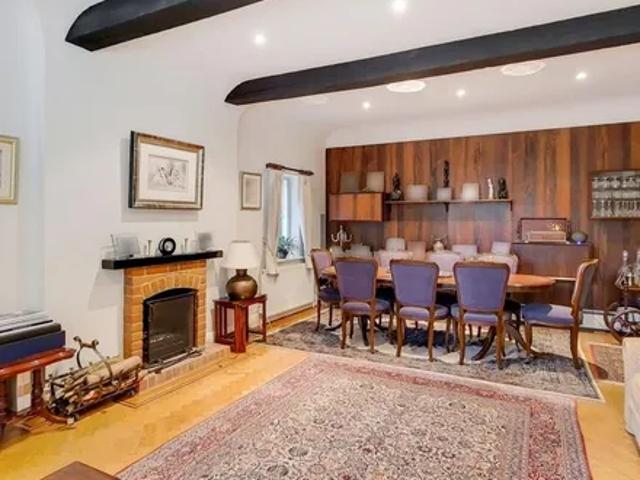 Canons Drive, London, HA8 7RB, United Kingdom | 4 bed house for rent #167650945 | Rentberry