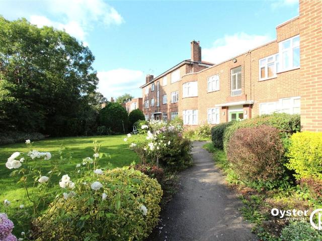 Canons Park Close, Edgware HA8, 2 bed flat to rent, £1,750 pcm | PrimeLocation