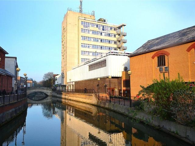 Canside, Meadow Walk, Chelmsford, Essex CM1, 2 bed flat to rent, £1,450 pcm | PrimeLocation