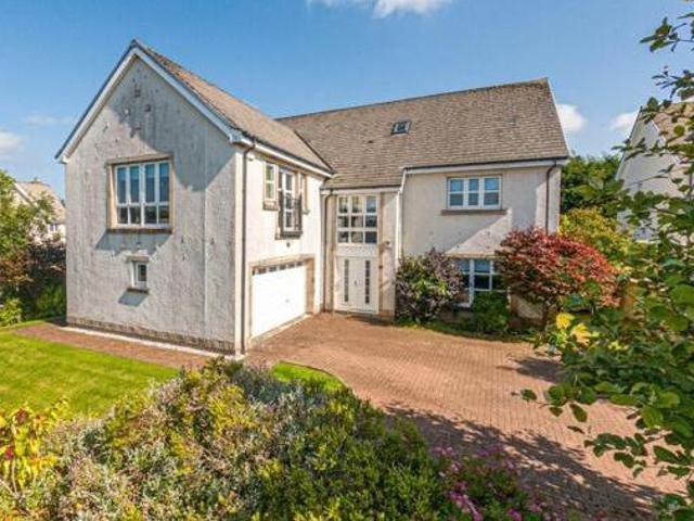 Caol Court, Thorntonhall, 6 Bedroom Detached