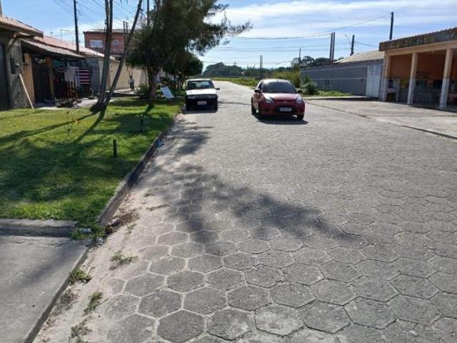 Caa a venda no JD Regina em Itanhaém