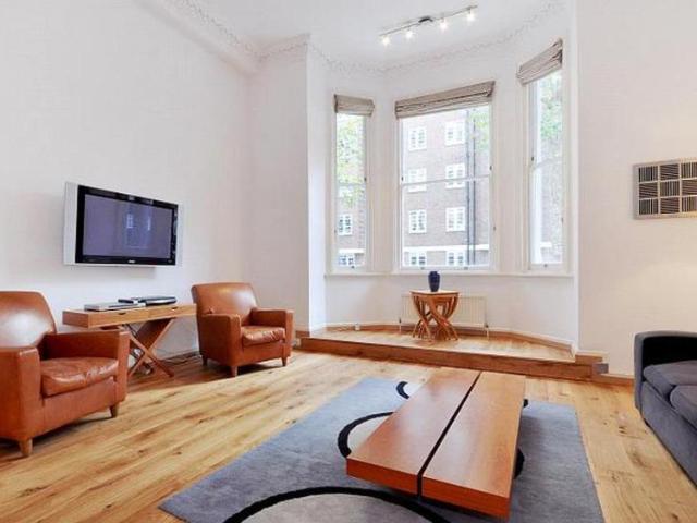 Cabbell Street, London NW1 4 bed apartment to rent £5,633 pcm £1,300 pw