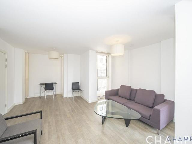 Cable Walk, London SE10, 3 bed flat to rent, £2,860 pcm | PrimeLocation