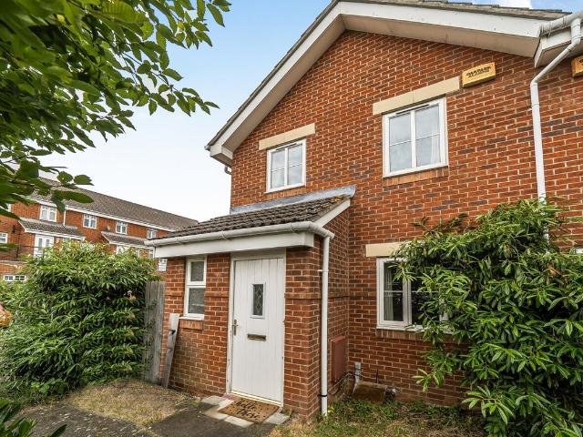Cable Street, Eastleigh, Hampshire SO50, 3 bed end terrace house to rent, £1,700 pcm | PrimeLocation