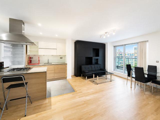 Cable Street, London E1, 1 bed flat to rent, £2,000 pcm | PrimeLocation