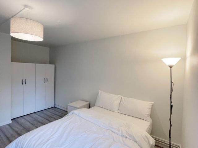 Cable Street, London E1, Room to rent, £950 pcm | PrimeLocation