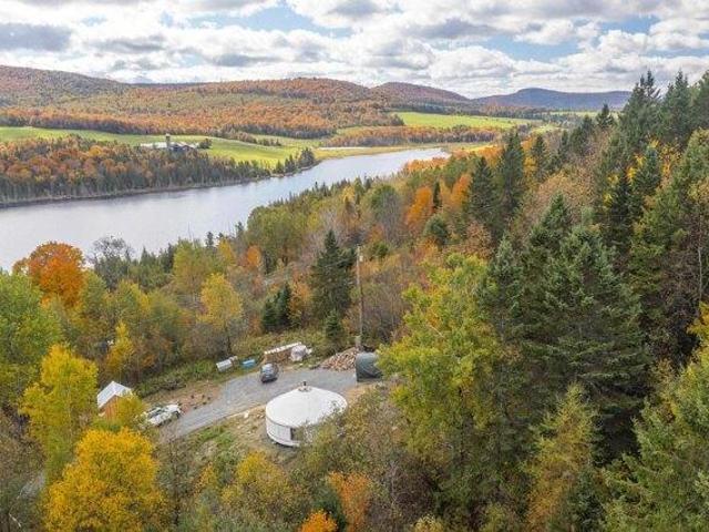 Cabot VT 05647 LS102156356