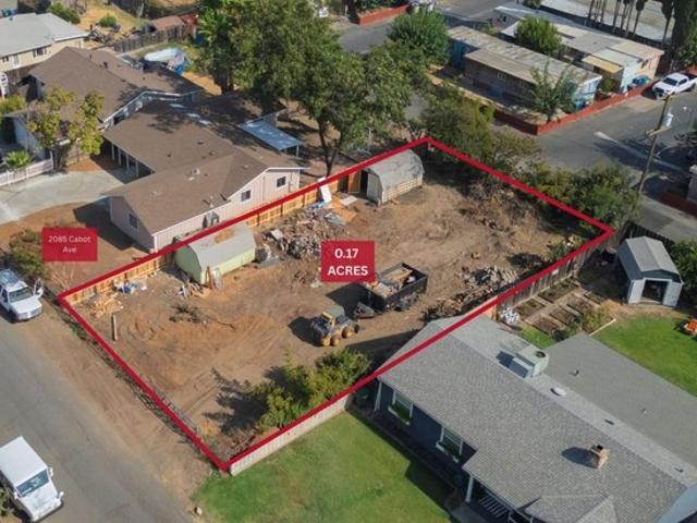 Cabot Ave, Merced, CA 95348