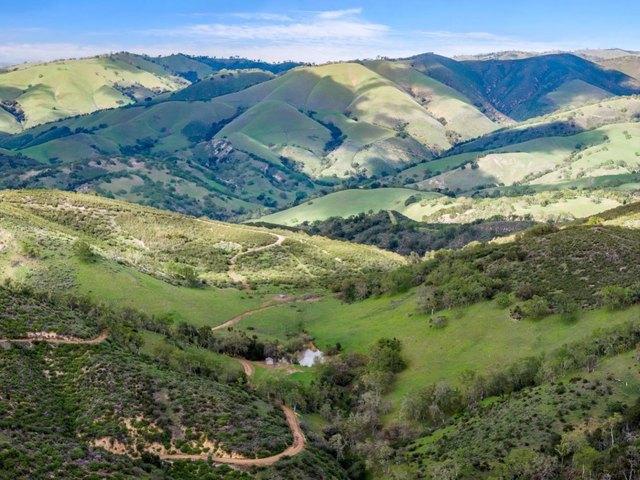 Cachagua Rd, Carmel Valley, CA 93924