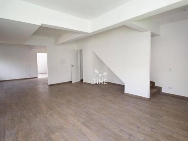 Cachoeira – Sobrado 118m², 3 quartos, 2 vagas, jardim privativo