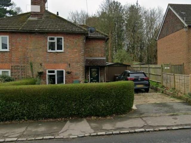 Cackle Street, Broad Oak 2 bed terraced house to rent £1,395 pcm £322 pw