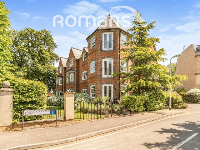 Cadugan Place, Addington Road, Reading RG1, 2 bed flat to rent, £1,600 pcm | PrimeLocation