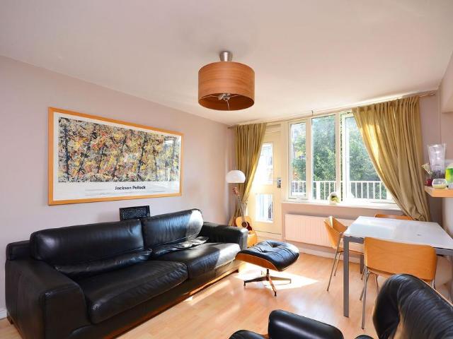 Cadbury Way, Bermondsey, London, SE16 1 bed flat to rent £2,384 pcm £550 pw