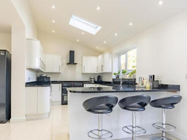 Caddington, Manor Road, Luton, 5 Bedroom Bungalow