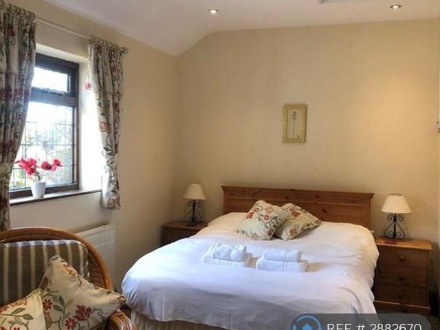 Cadeby Lane, Warwickshire, CV13 Studio to rent £1,322 pcm £305 pw