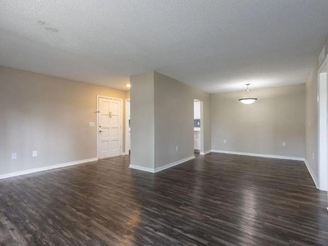 Cadence Crossing 2 Bedroom Apartment for Rent at 6203 Curry Ford Rd, Orlando, FL 32822 Engelwood Park