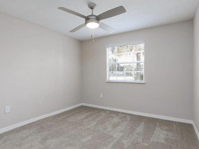 Cadence Crossing 2 Bedroom Apartment for Rent at 6203 Curry Ford Rd, Orlando, FL 32822 Engelwood Park