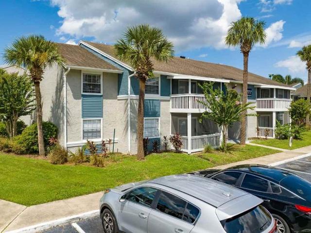 Cadence Crossing 2 Bedroom Apartment for Rent at 6203 Curry Ford Rd, Orlando, FL 32822 Engelwood Park