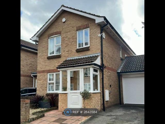 Cadet Drive, London SE1, 3 bed detached house to rent, £3,800 pcm | PrimeLocation